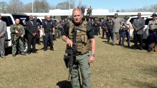 THE CAJUN “JOHN WAYNE”: Nominating a real cop as the new Chicago Police ...