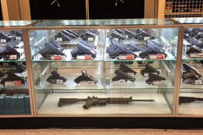 Illinois’ Local Gun Shops closing in face of new dealer licensing law ...